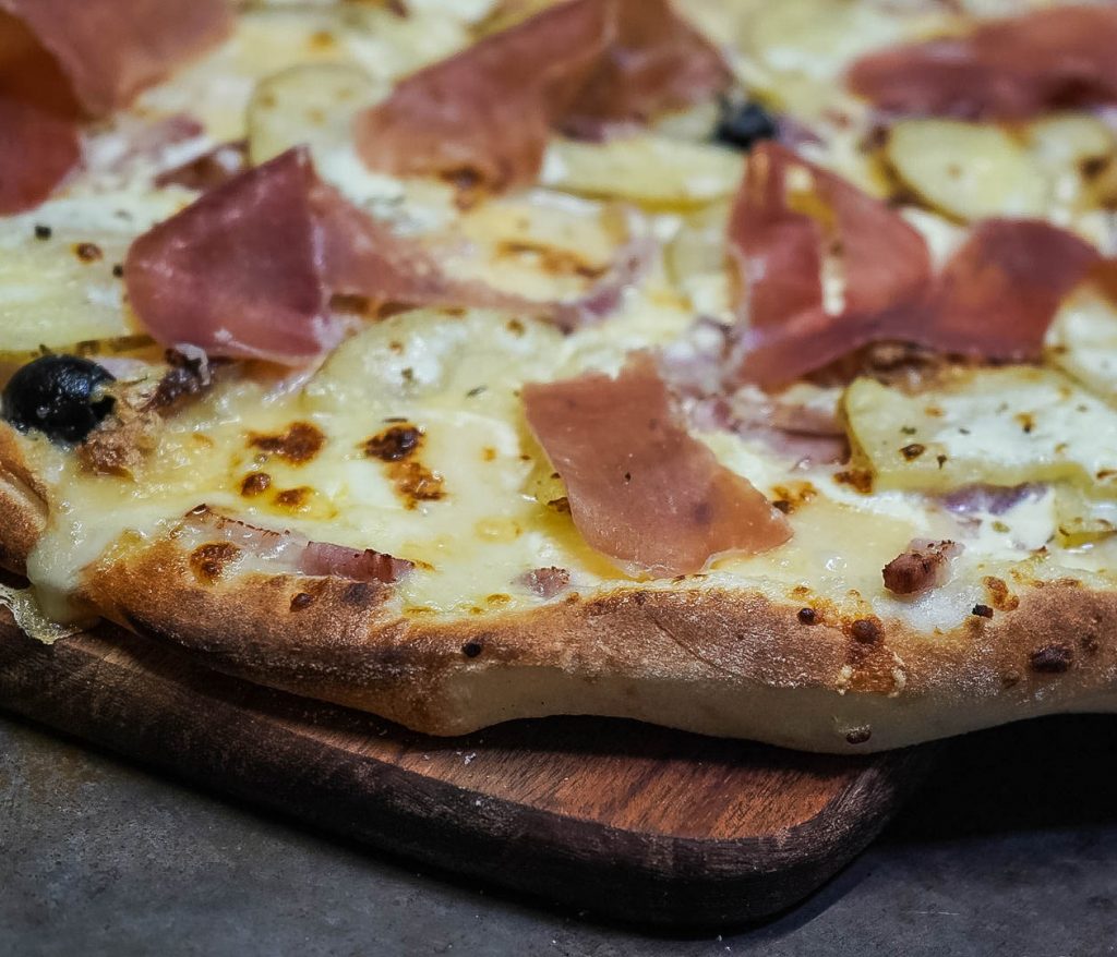 Raclette - La Planche À Pizza NC